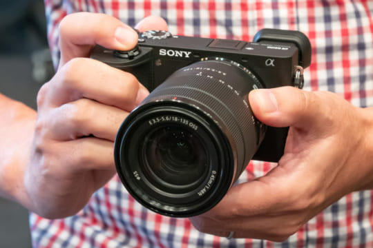フルサイズの性能を継承したフラッグシップAPS-Cミラーレス「ソニー α6600」 | CAPA CAMERA WEB