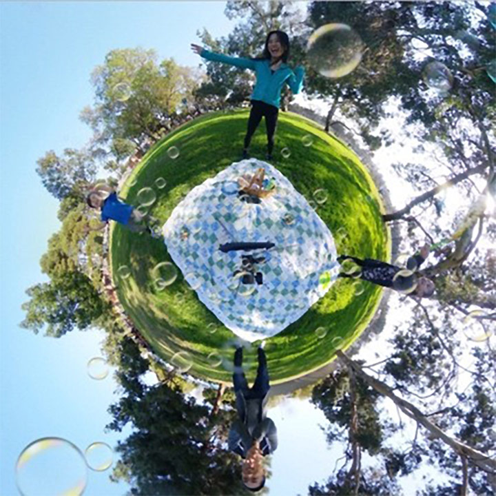 360°写真をユニークなショートビデオにしてシェアできる無料スマホアプリ「IQUISPIN」公開 | CAPA CAMERA WEB
