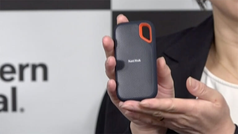スリムな高速SSD「サンディスク エクストリーム ポータブルSSD」に新色2色が追加 | CAPA CAMERA WEB