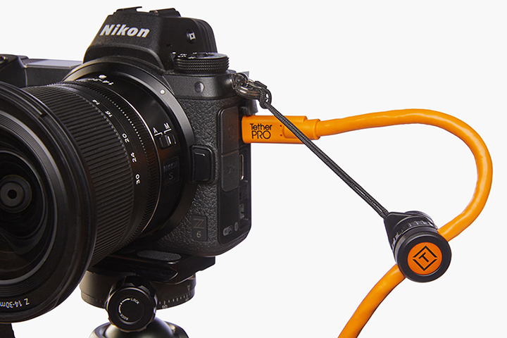 シンプルだけど効果抜群！ テザー撮影時のケーブルトラブルをなくす「TetherGuard」シリーズ | CAPA CAMERA WEB