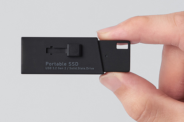 PCに直接挿せる超小型！ 抗菌・抗ウイルス加工のスティックSSD「エレコム ESD-EHLシリーズ」 | CAPA CAMERA WEB