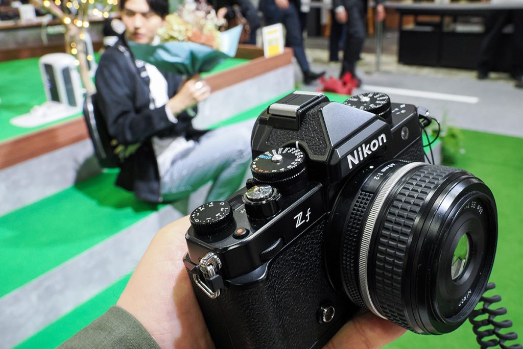 進化した「Z 8」と「Plena」でポートレートを撮ってみた！ 歴代NIKKOR展示も注目【CP+2024】ニコン | CAPA CAMERA WEB