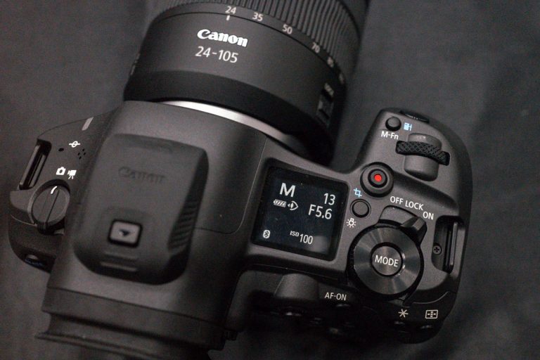 「EOS R1」の操作性を踏襲した高画素フルサイズミラーレス「EOS R5 Mark II」ハンズオンレポート | CAPA CAMERA WEB